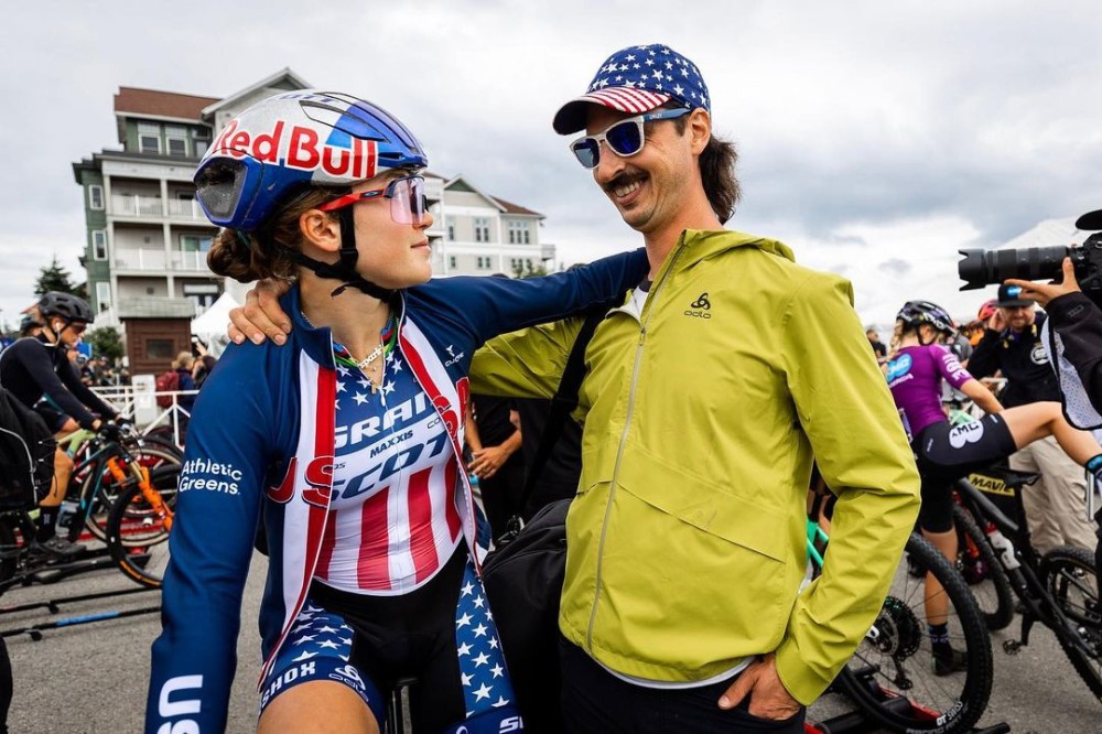 Brad Copeland no seguirá siendo el mecánico de confianza de Kate Courtney