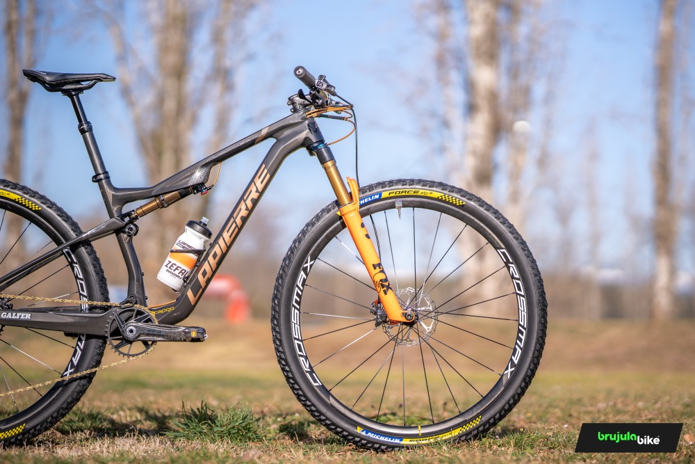 Al detalle la nueva Lapierre XRM 75th del LAPIERRE MAVIC Unity Team