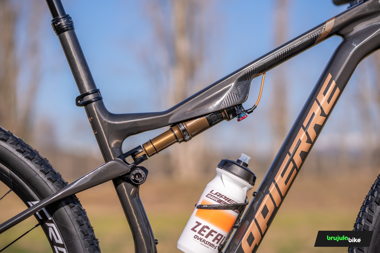 The new Lapierre XRM 75th of the LAPIERRE MAVIC Unity Team in detail