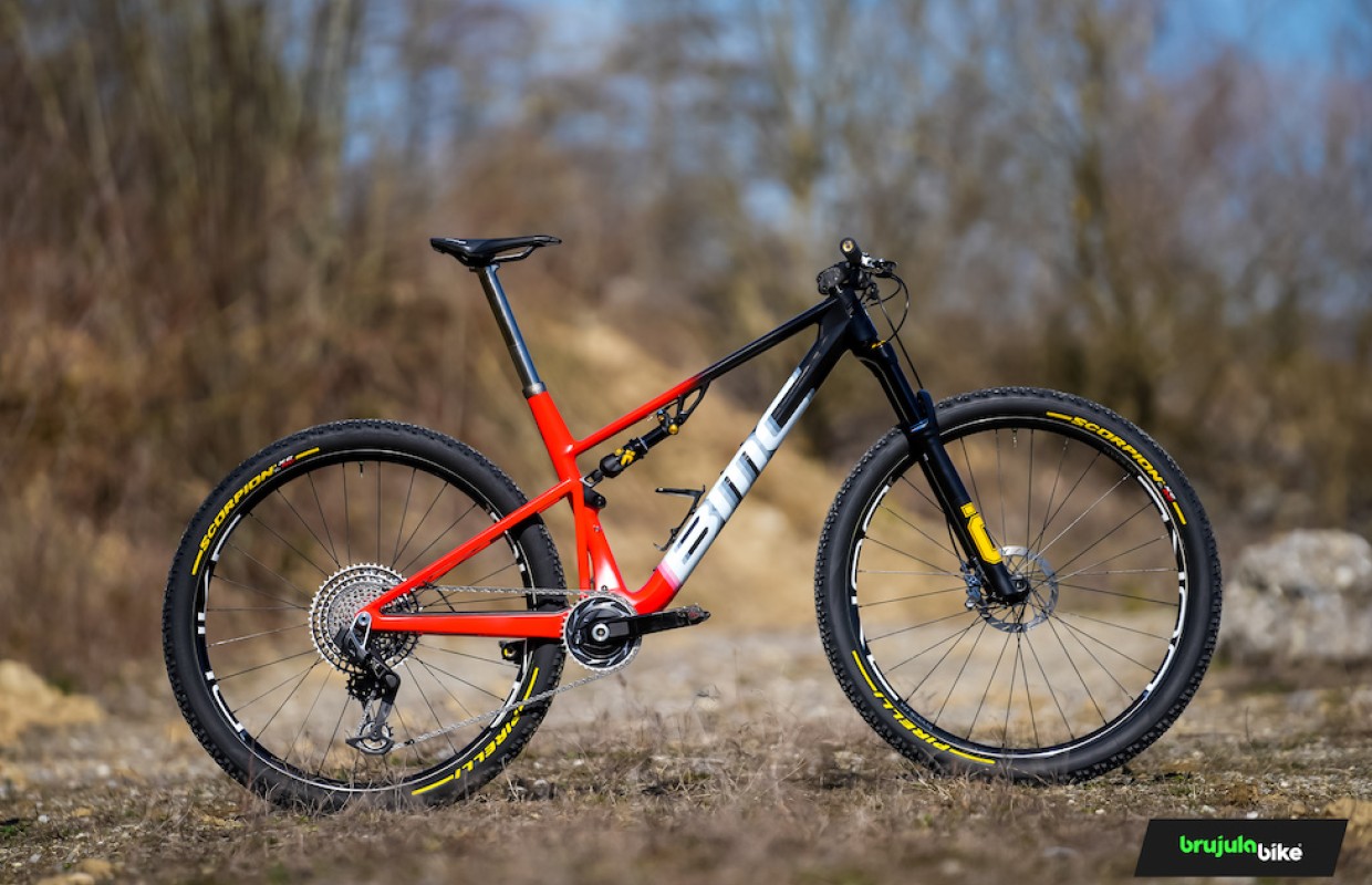 Así es la BMC Fourstroke 01 de Jordan Sarrou para 2023, con la 'magia ...