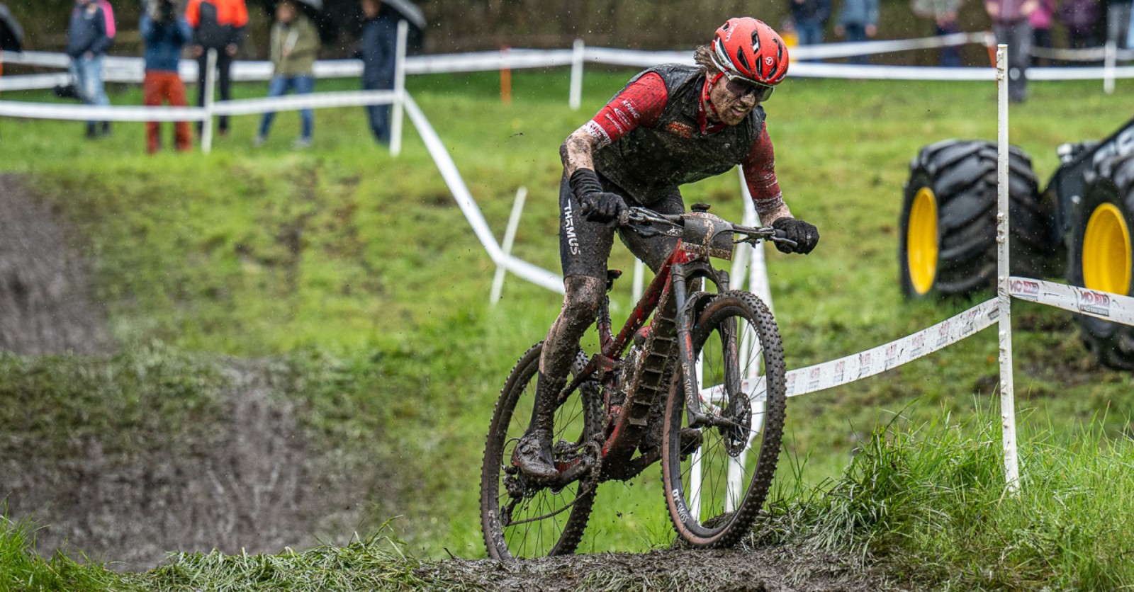 Fluckiger gana el que podría haber sido el primer duelo con Schurter ...