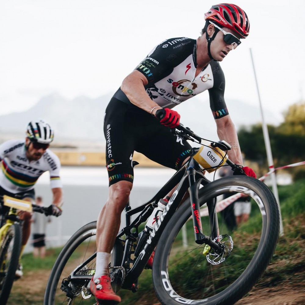 Un vistazo rápido a la Specialized S-Works Epic de Sam Gaze para la ...