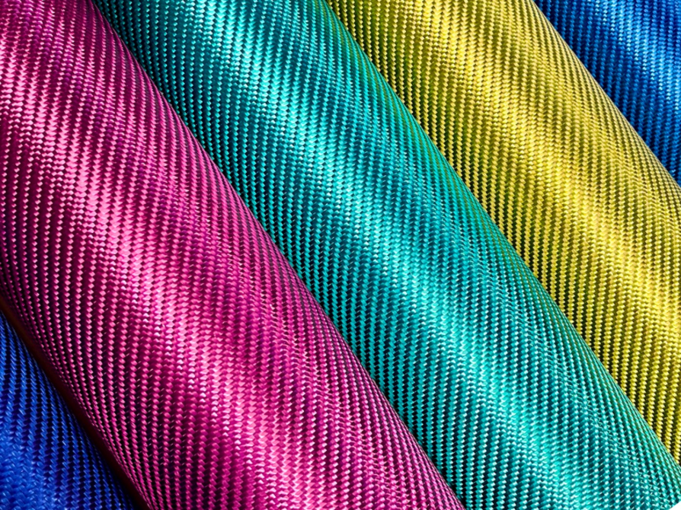 Carbon with color, these are the first wheels with this material