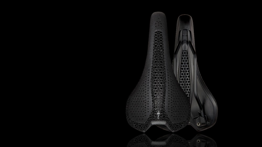 Specialized extiende su tecnología Mirror con la incorporación del nuevo Romin EVO Pro