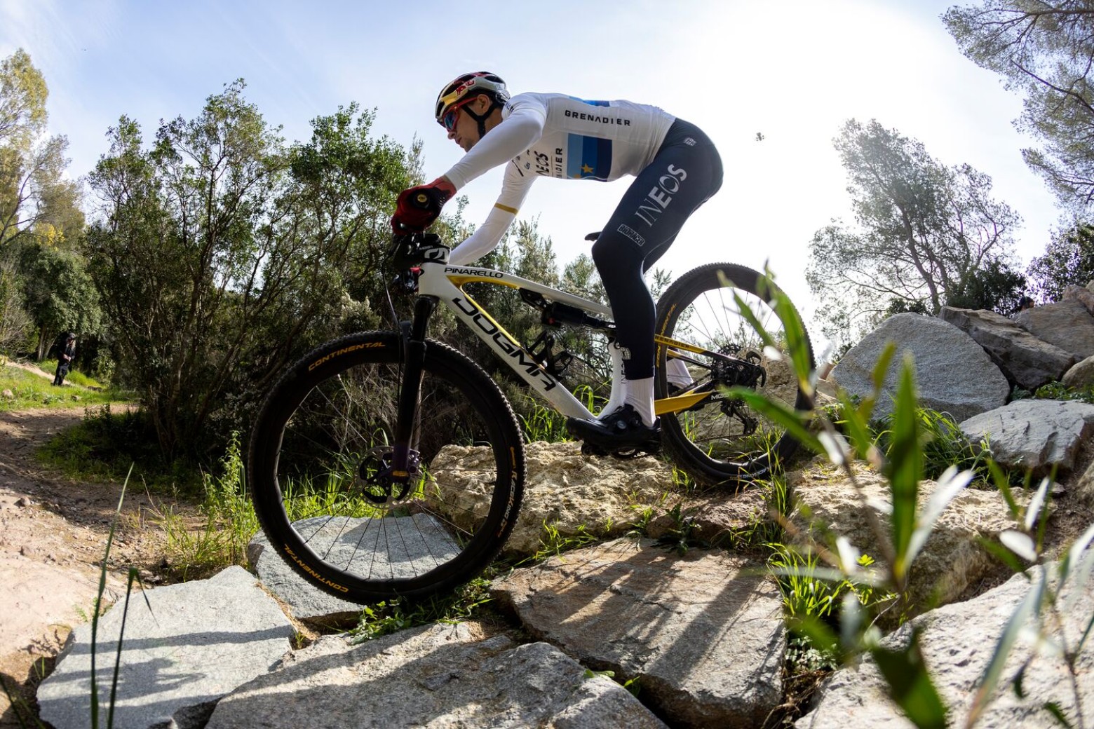 Pinarello unveils the new DOGMA XC: "It’s a bike that’s still in ...