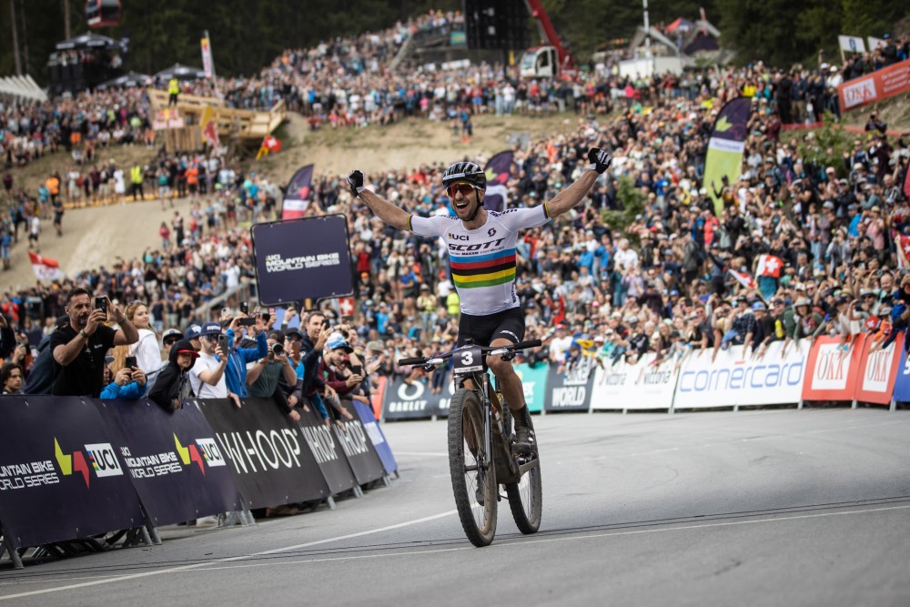 Nino Schurter entra en el Olimpo con la victoria 34 en la Copa del Mundo XCO