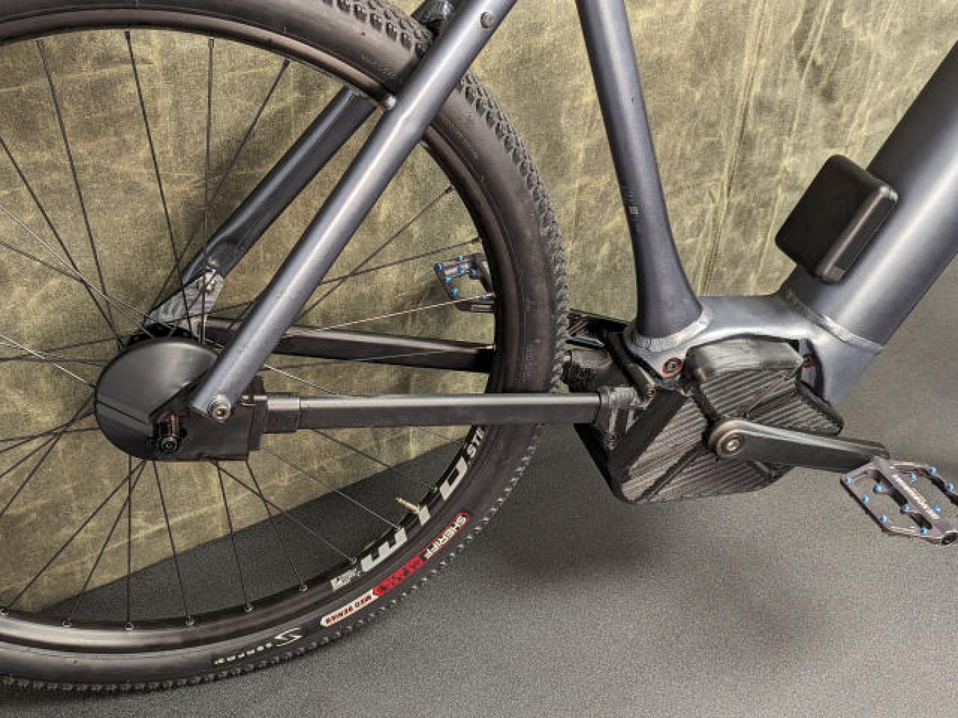 La transmisión sin cadena de CeramicSpeed reaparece en Eurobike