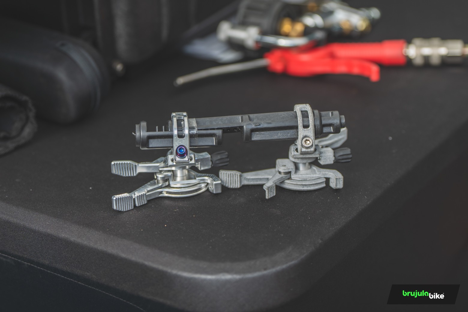 Manitou tests a new double remote lockout in Val di Sole