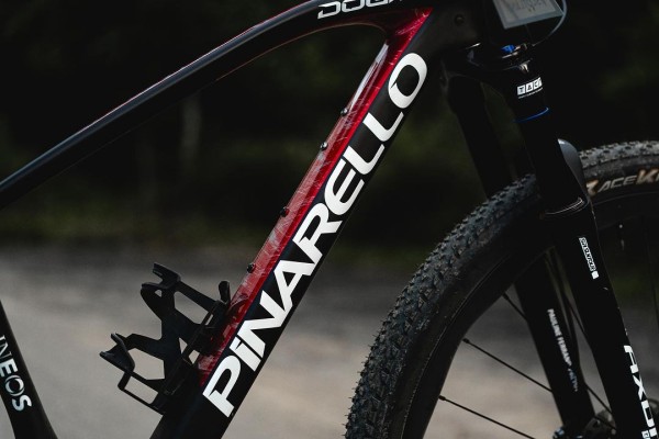 Hardtails continue to win World Championships, in detail Ferrand-Prevot's Pinarello Dogma XC HT