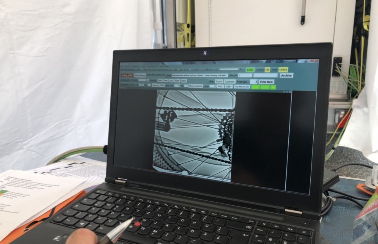 This is how the UCI performs a mechanical anti-doping control in the ...