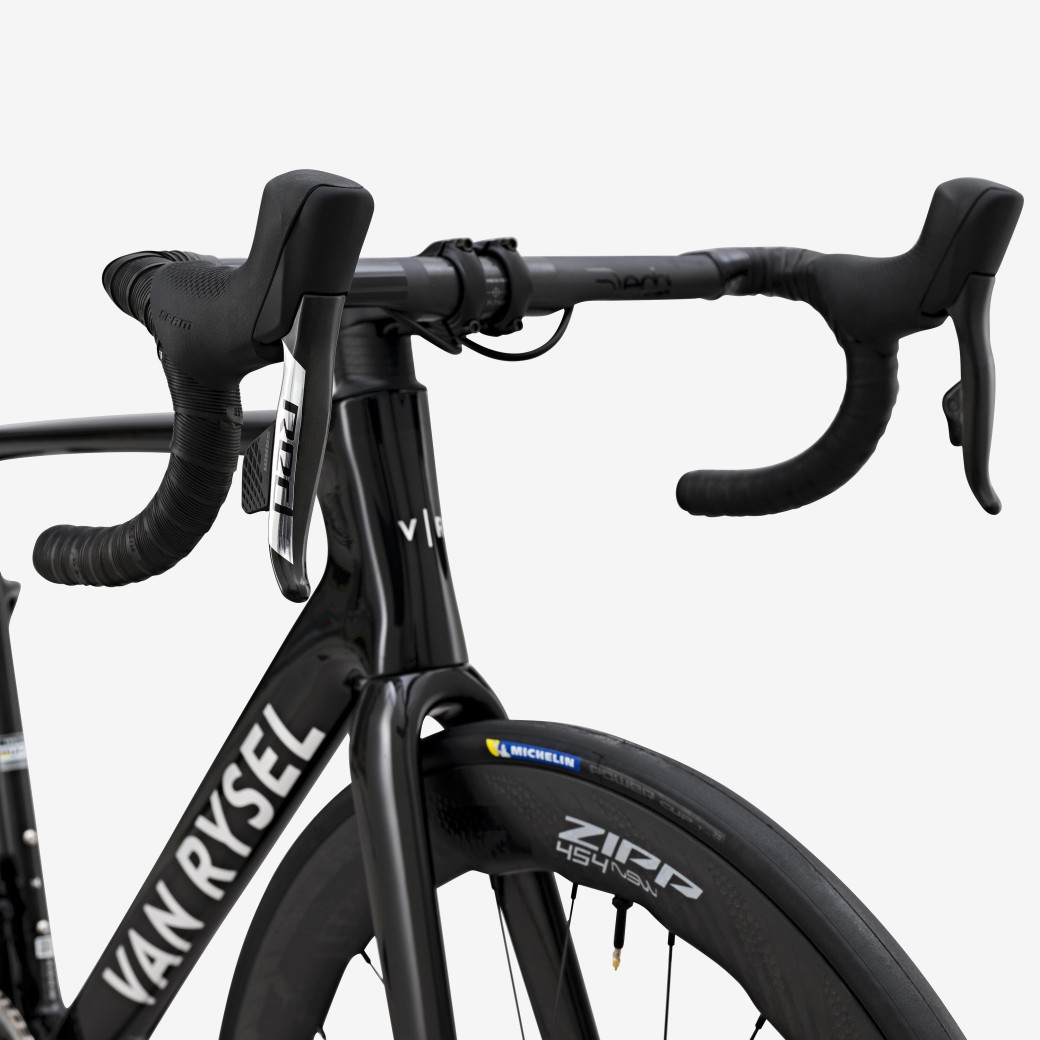 Le nouveau Van Rysel RCR Pro sera le vélo de l'AG2R pour 2024