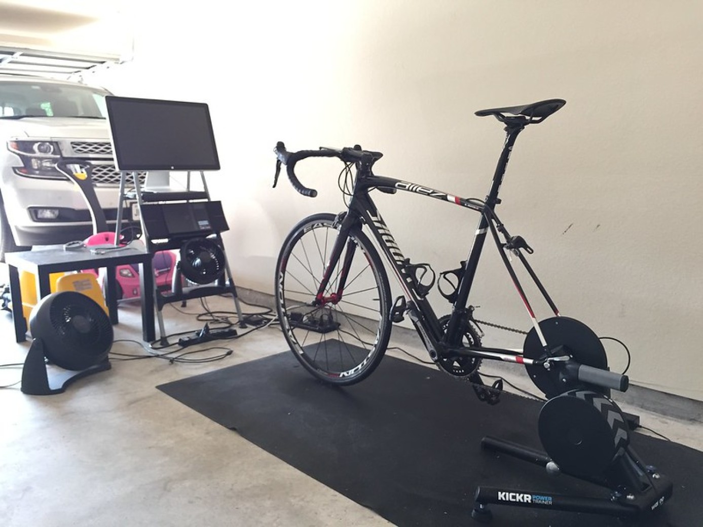 Los mejores rodillos para ciclismo ¿qué debes tener en cuenta antes de ...