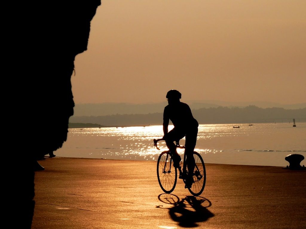 Tips for getting up early to ride